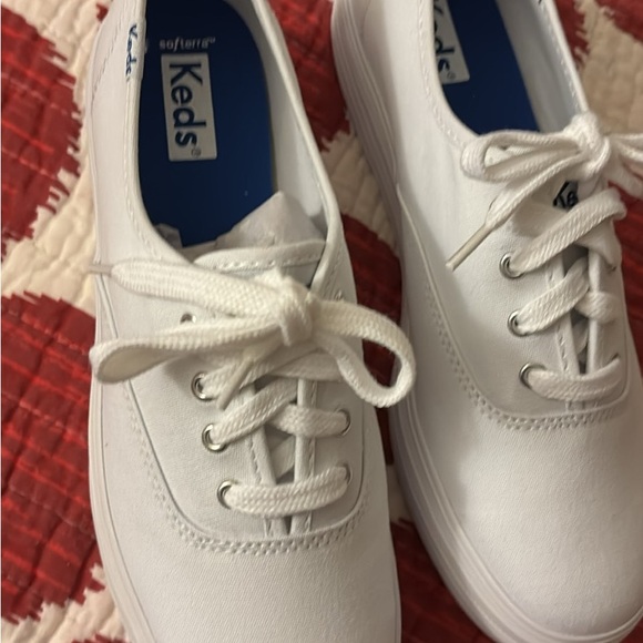 Keds | Shoes | Keds Classic White Sneakers | Poshmark